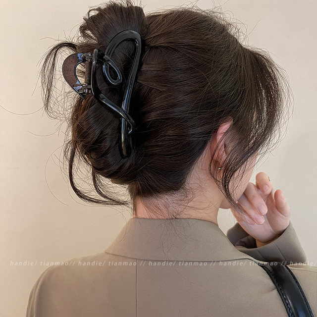 Temperament Matte Large Love Clip Women's Autumn and Winter Back Hair ...