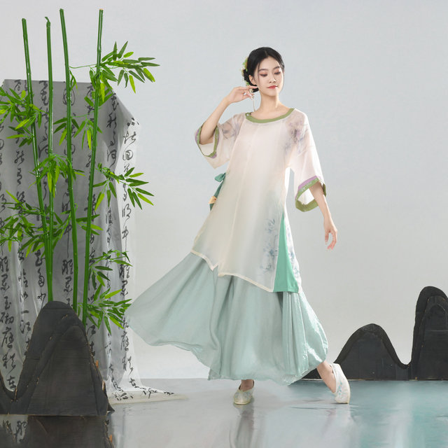 Jiuxiao original round neck shirt dance clothing antique print large ...