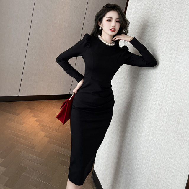 Hepburn style black inner dress for women autumn and winter 2024 new ...
