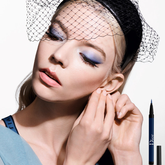 Dior Dior Stunning Show Eyeline Light Win Makeup and Waterproof