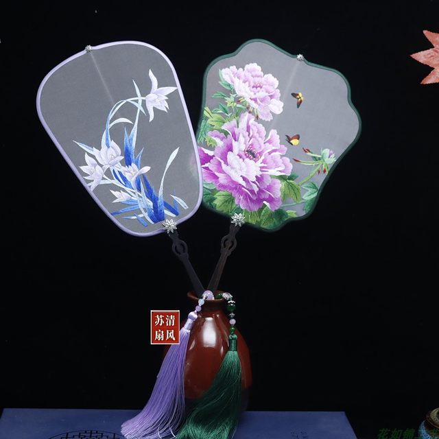 Suzhou handmade Suzhou embroidery double-sided embroidery fan, ancient ...