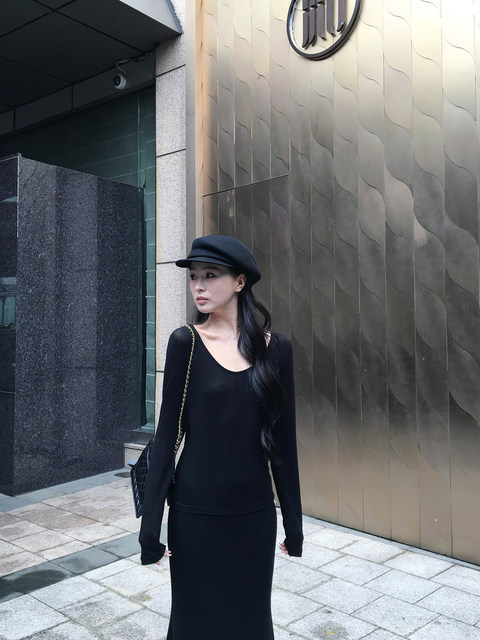 Yellow and bright Elovey basic style versatile long sleeve round V-neck ...