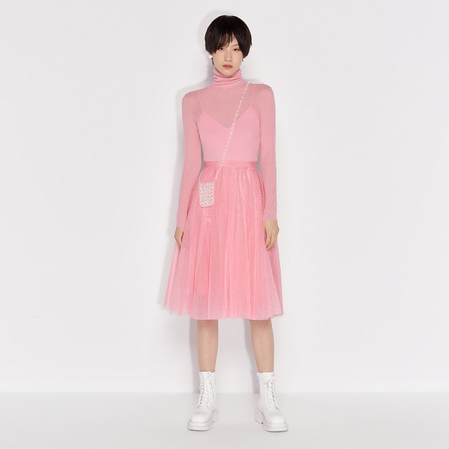 ochirly Ou Shili Qiu assembled shoulder bag sweater skirt suit 1WH1155710