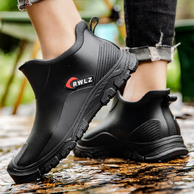 Rain boots men's waterproof shoes chef's shoes short-tube rain boots ...