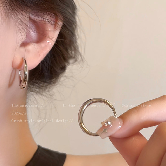 Silver plain hoop big earrings for women 2024 new popular earrings for ...