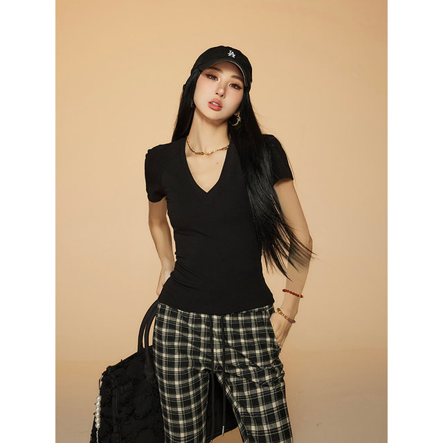 Wild zero black pink gray raglan short-sleeved T-shirt for women in ...