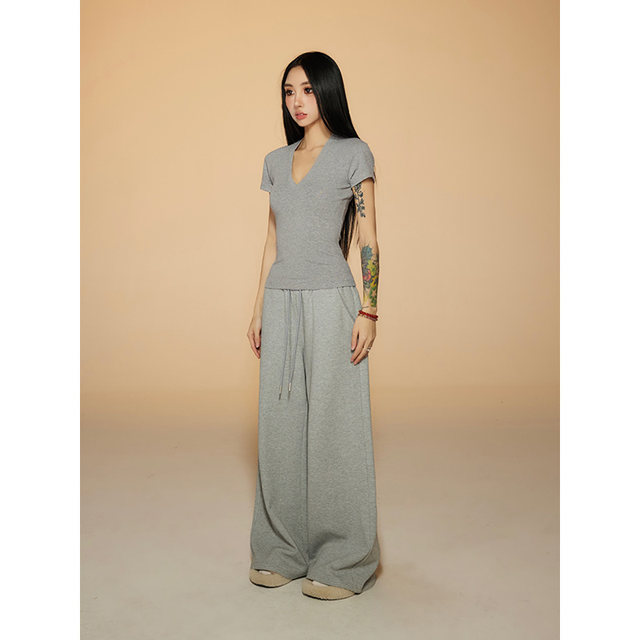 Wild zero black pink gray raglan short-sleeved T-shirt for women in ...