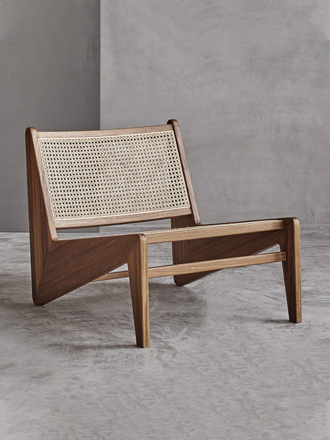 Middle-aged designer sofa chair solid wood single chair Chandigarh ...