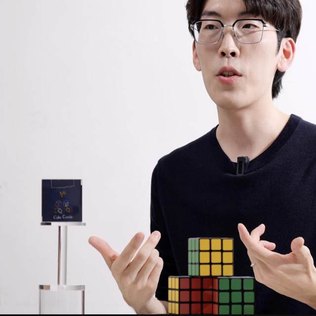 MS Magic CUBE CASTLE close interactive magic props