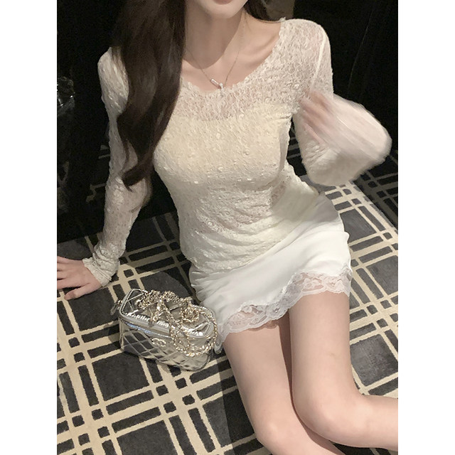 Joyful Lace Slightly Translucent Round Neck Right Shoulder Long Sleeve ...