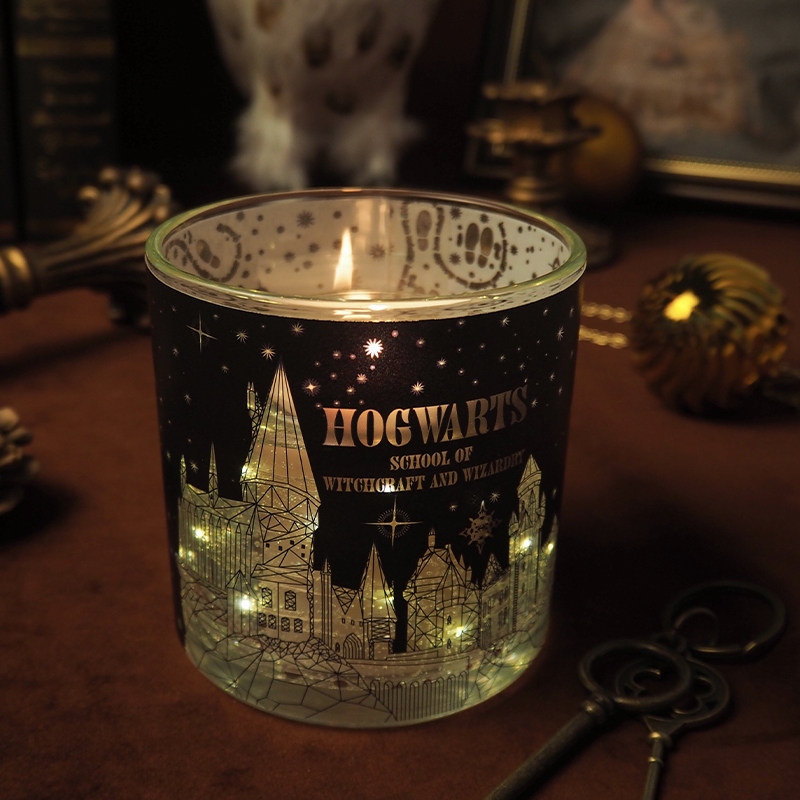 Harry Potter Hogwarts Castle Scented Candle - Official Warner Bros. Gift