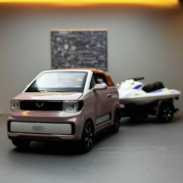 Chao Play 1:24 Wuling MINI Convertible with Motorboat Alloy Model Boy ...