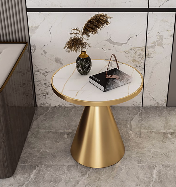 Nordic light luxury edges A round marble sofa corner, a few balcony ...