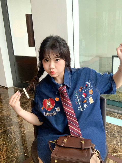 Yuzi caviar denominated denim shirt short -sleeved large size women's slightly fat MM obviously ...