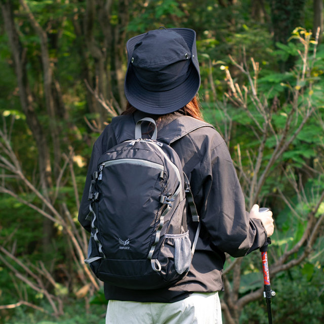 Outdoor light travel hiking bag for women 2025 new hiking backpack 25L ...