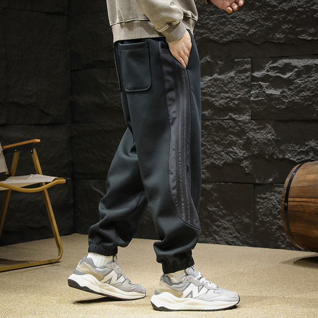 Autumn and winter velvet thickened sweatpants men's loose leggings ...