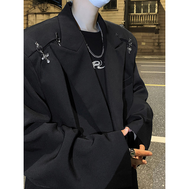 Metal buckle suit jacket design sense niche spring dress with a set of ...