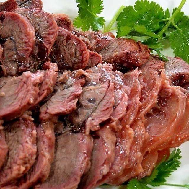 Donkey meat deli vacuum five-spice donkey meat roasted Hebei specialty ...