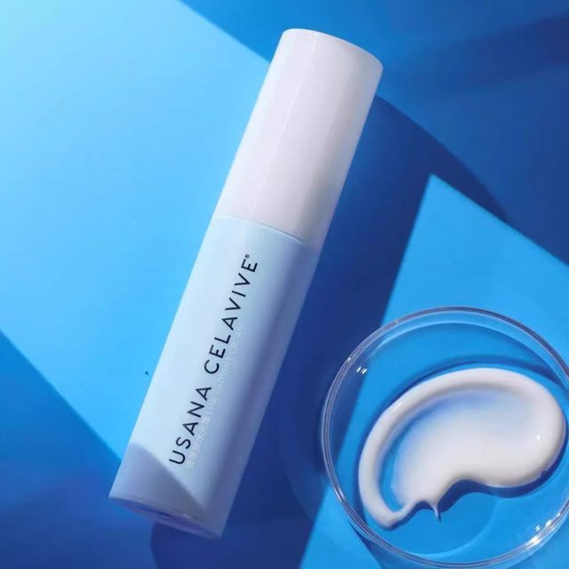 USANA USANA CELAVIVE Hyaluronic Acid Hydrating Cream Daytime ...
