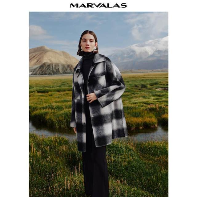 Long Mao Woors in Mande Poem 2024 Winter New Fashion Black and White ...