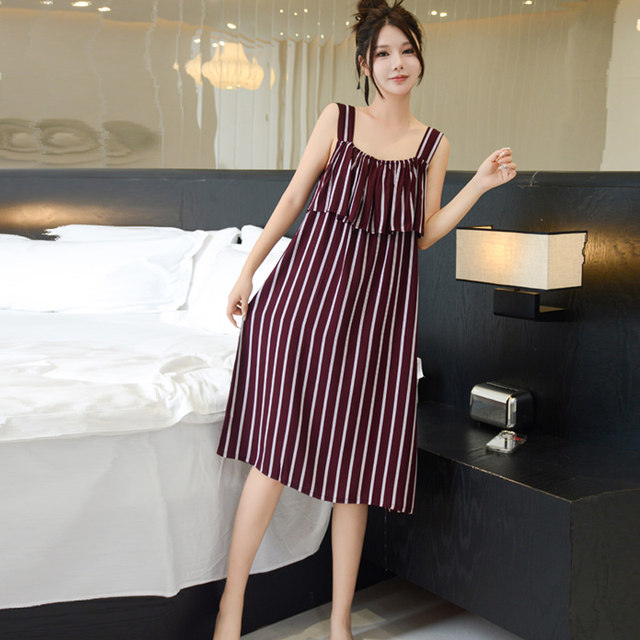 New women's summer cotton silk cute suspender skirt with ruffle design on the chest to prevent ...