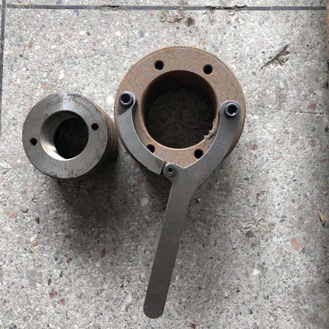 Excavator repair and replacement oil seal wrench tool disassembly ...