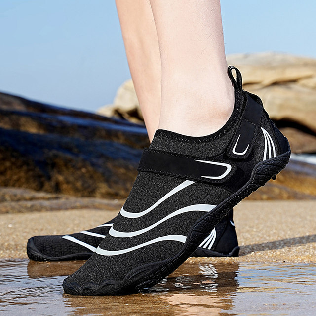 Outdoor beach shoes men and women anti -sand diving diversion diversion ...