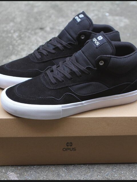 Black and White Opus Professional Skateboard Shoes, Wear-Resistant ...