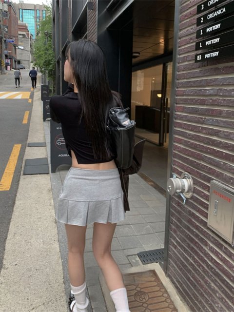 Unique sei Korean version of the simple MIU wind pleated skirt