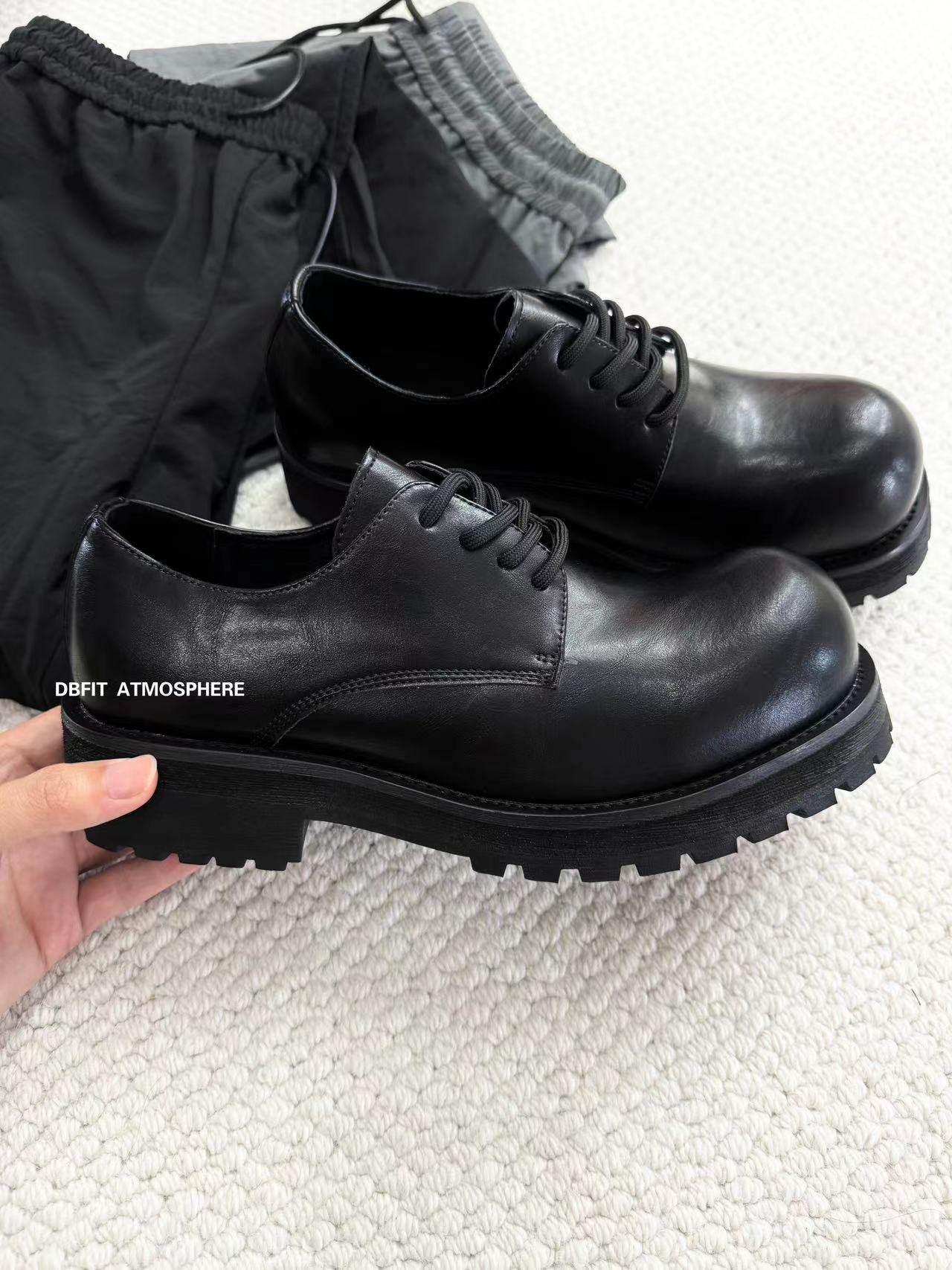 Brand new cleanfit Mickey thick sole increased round toe dog tooth sole ...