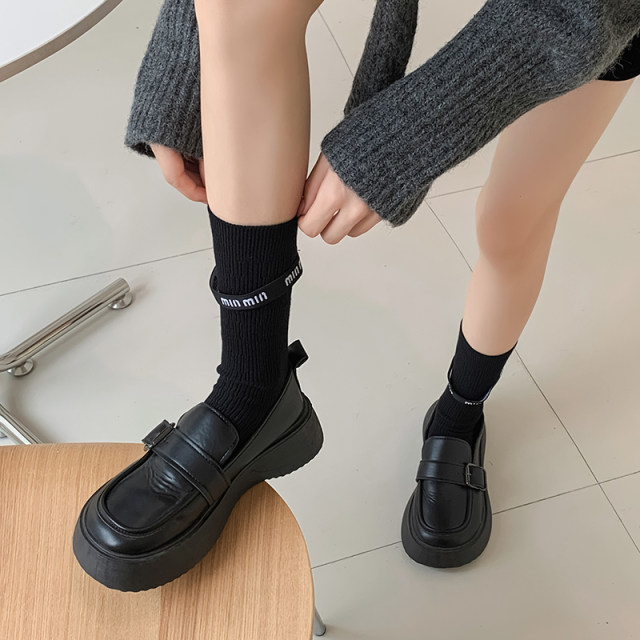 European trendy brand min letter web socks women's mid-calf socks pure ...