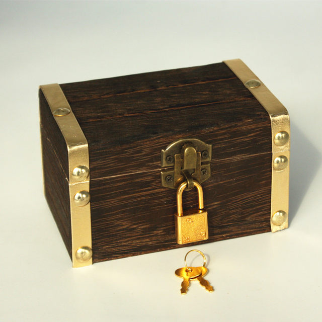 Little Boy's Treasure Hunting Adventure Game Antique Performance Event ...