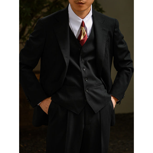 Ugentle men's elegant brand black three-piece set full-haired business ...