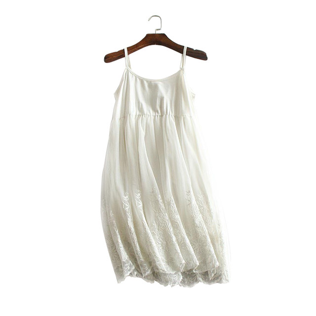 Skirt girl spring and summer dress in the long embroidery lace inner ...