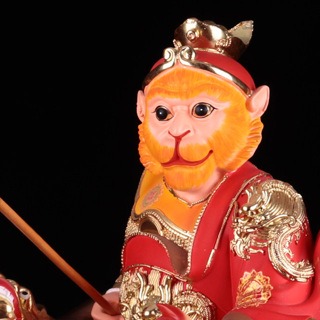 The Great Sage Statue Monkey King Qitian Great Sage Sun Wukong Fighting ...