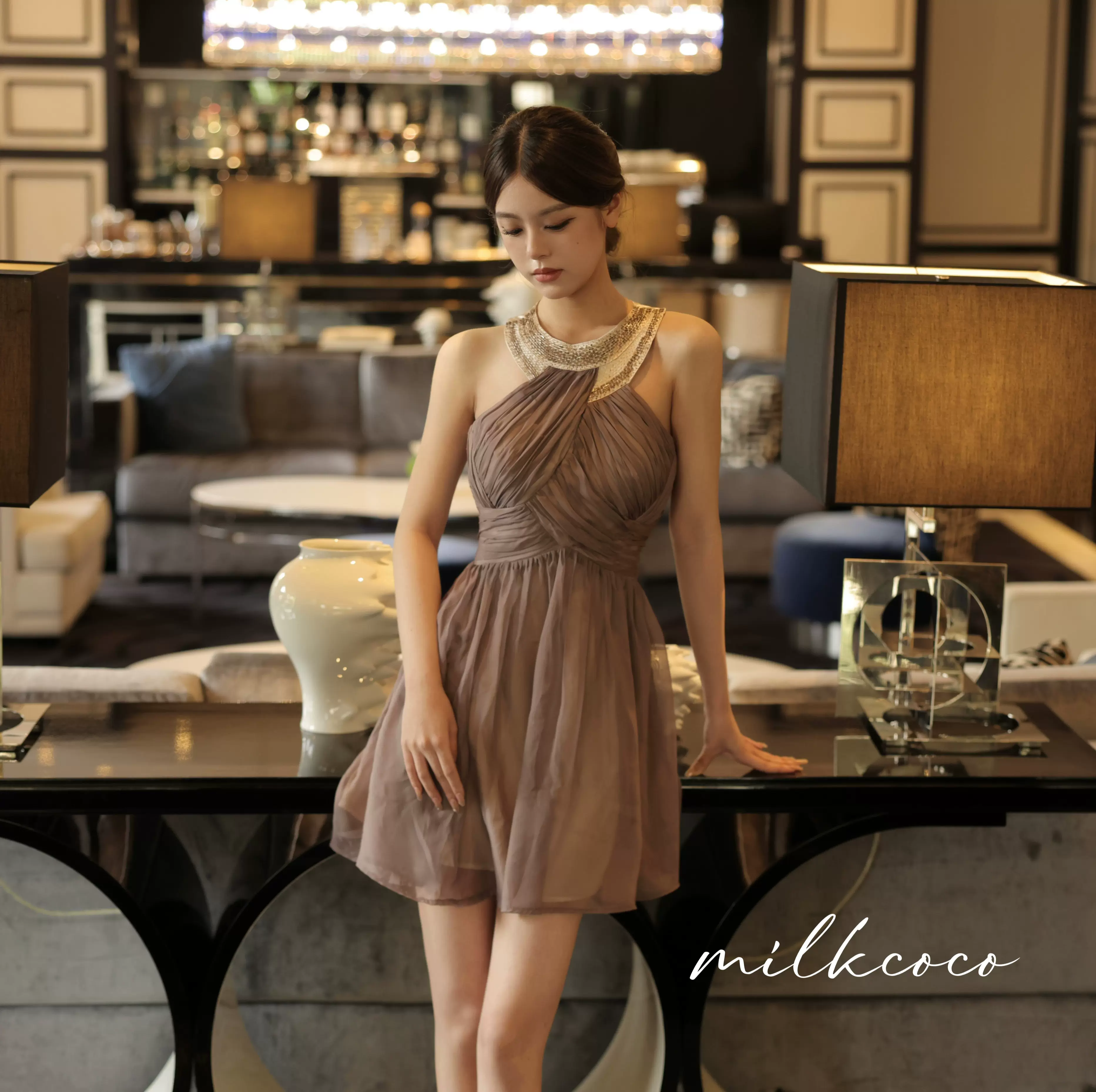 milkcoco日志 千山暮雪 手工小钉珠挂脖连衣裙-淘宝网