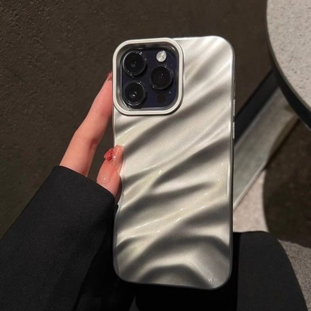 Creative pleated Apple 15 mobile phone case new model suitable for ...