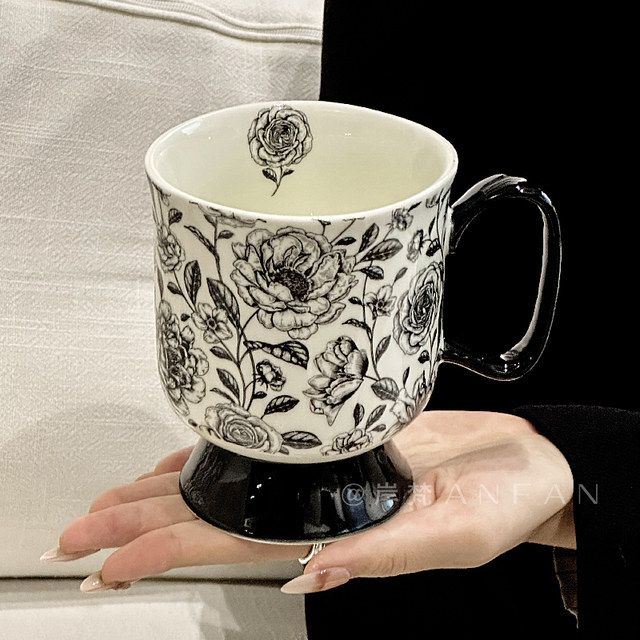 High -value Mark Cup Ceramic Coffee Cup High -grade Exquisite Milk Cup ...