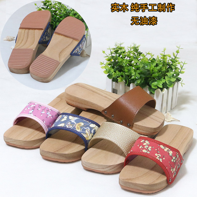 New style wooden clogs men and women wooden slippers summer home ...