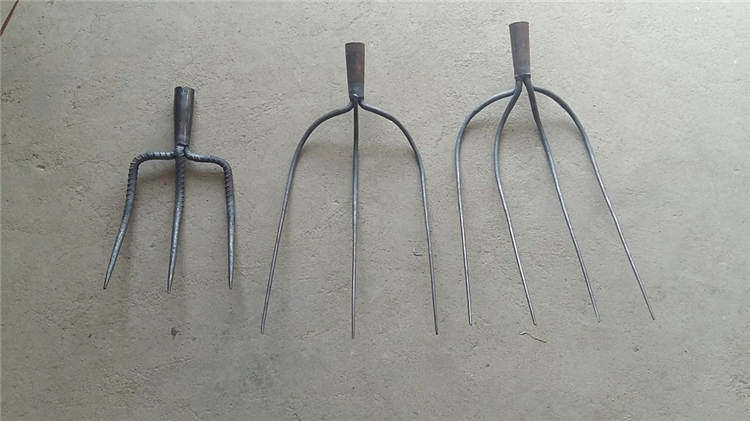 High-Carbon Steel Garden Rake - 3-Tine Farm Fork