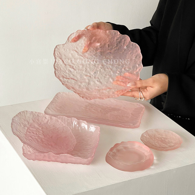 High-end pink irregular ice dew glass plate home dessert plate fruit ...
