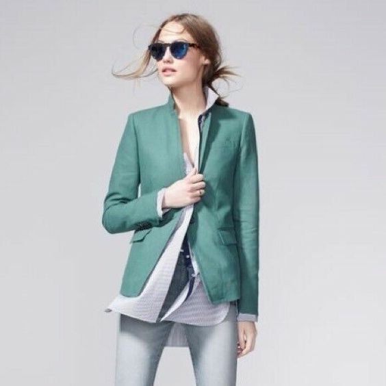 Fresh gray green linen suit has a stylish temperament, slim -fitting ...