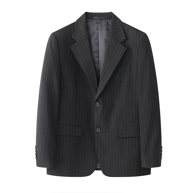 Italian elegant gentleman's no-iron high-end gray striped suit ...