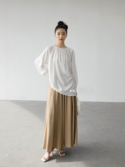 Autumn age-reducing Korean breathable and mature tinsel top 2119 gentle ...