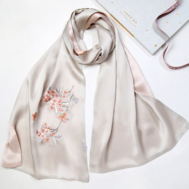 Chengdu's characteristic intangible cultural heritage Shu embroidery ...