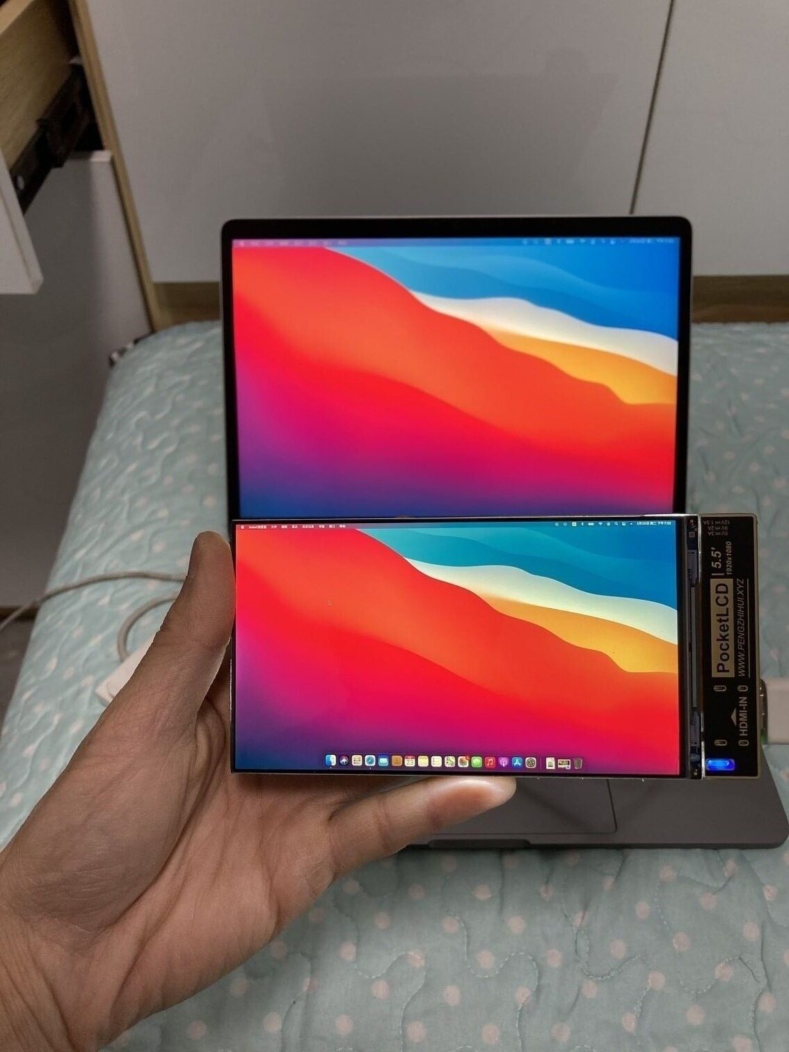 Pocketlcd أطلق النار الآن على نسخة مطورة من الشاشة المحمولة zhihuijun