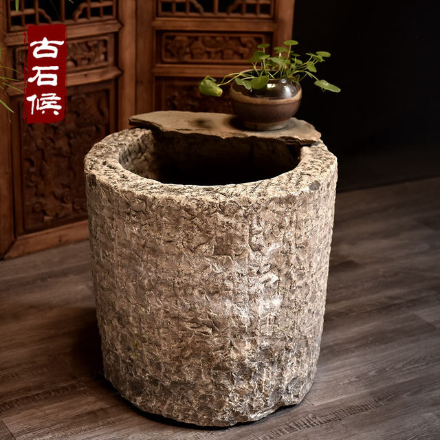 Paleolithic 碓wo stone mortar home old-fashioned rice mortar stone ...
