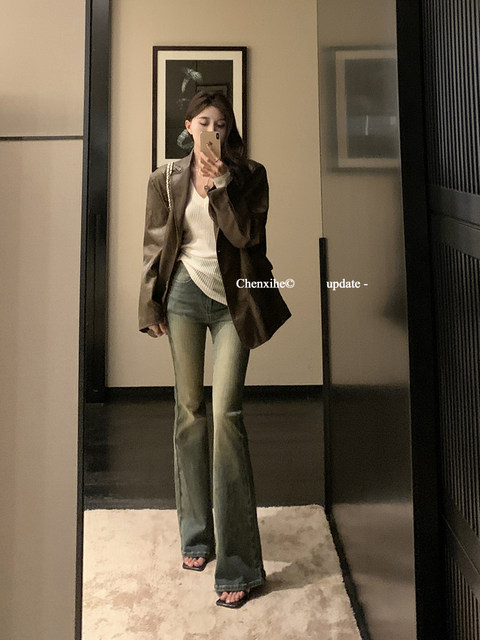 He Chenxi Maillard Wears Brown Retro Pu Leather Motorcycle Leather ...