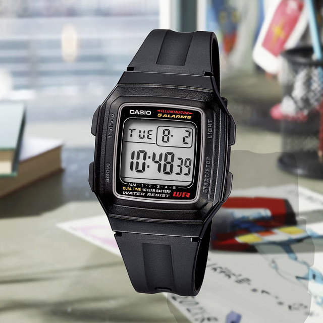 Casio Casio classic retro fashion waterproof student square digital ...