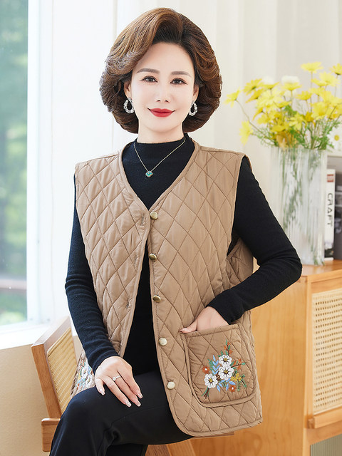 Autumn and winter new mother's thin cotton vest vest vest middle-aged ...